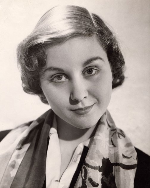 Anne Thomson — RADA