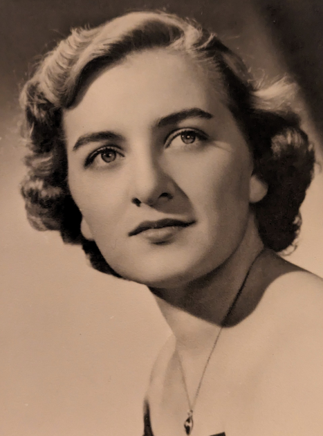 Sonia Maund — RADA